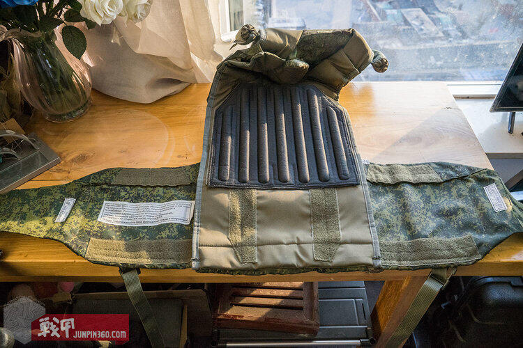 正宗斯拉夫风味——俄罗斯6B45防弹衣 - 哔哩哔哩