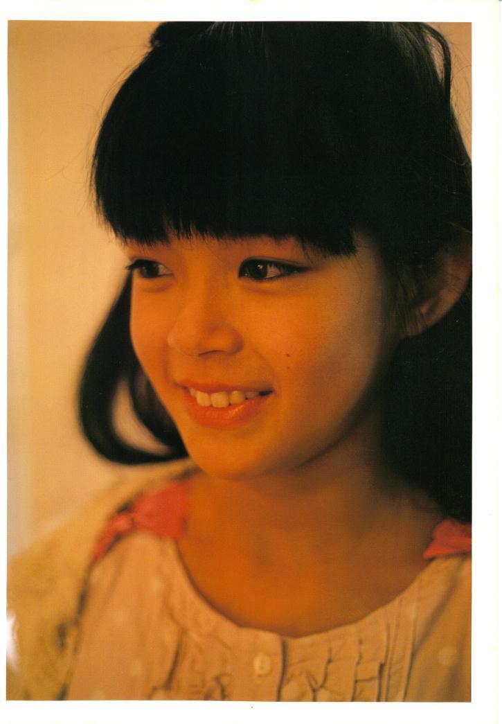 彩紋洋実 倉橋のぞみ 写真集 哔哩哔哩
