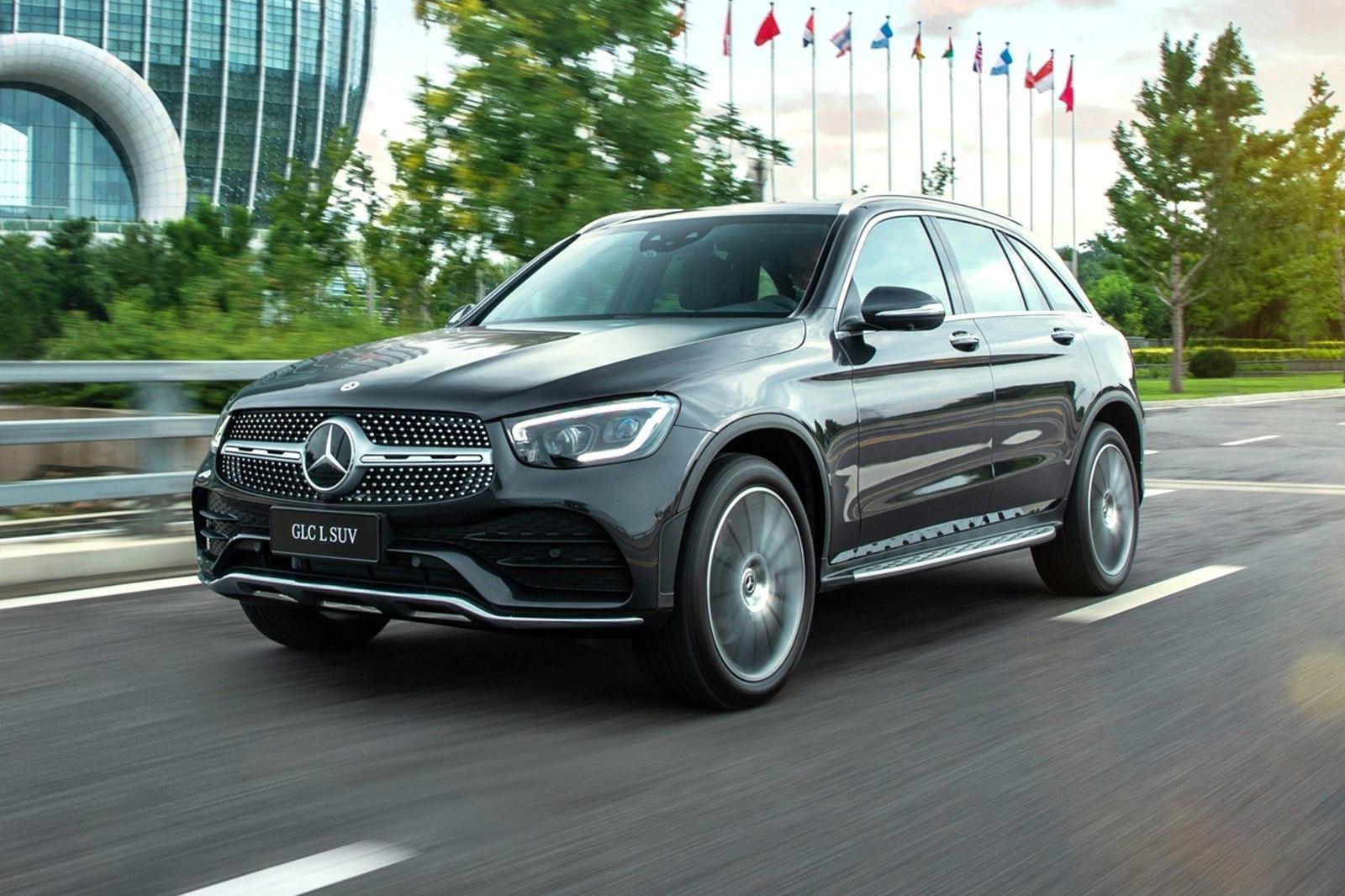 奔驰GLC、宝马X3和奥迪Q5L，哪款更值得买？对比下就知道了 - 哔哩哔哩