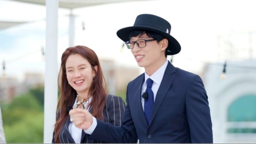 《running Man》刘在石宋智孝展现绅士淑女开场时尚，形形色色的时尚引发爆笑！ 哔哩哔哩