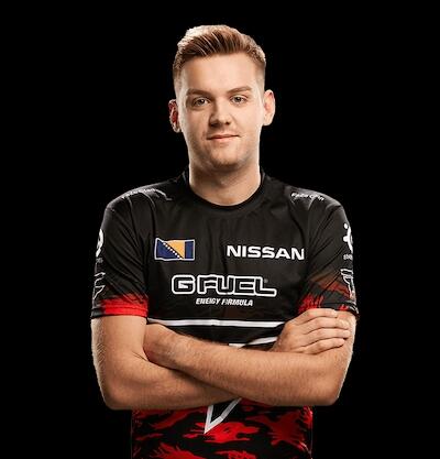 CSGO职业选手定妆照进化史-沙鹰王子NiKo - 哔哩哔哩