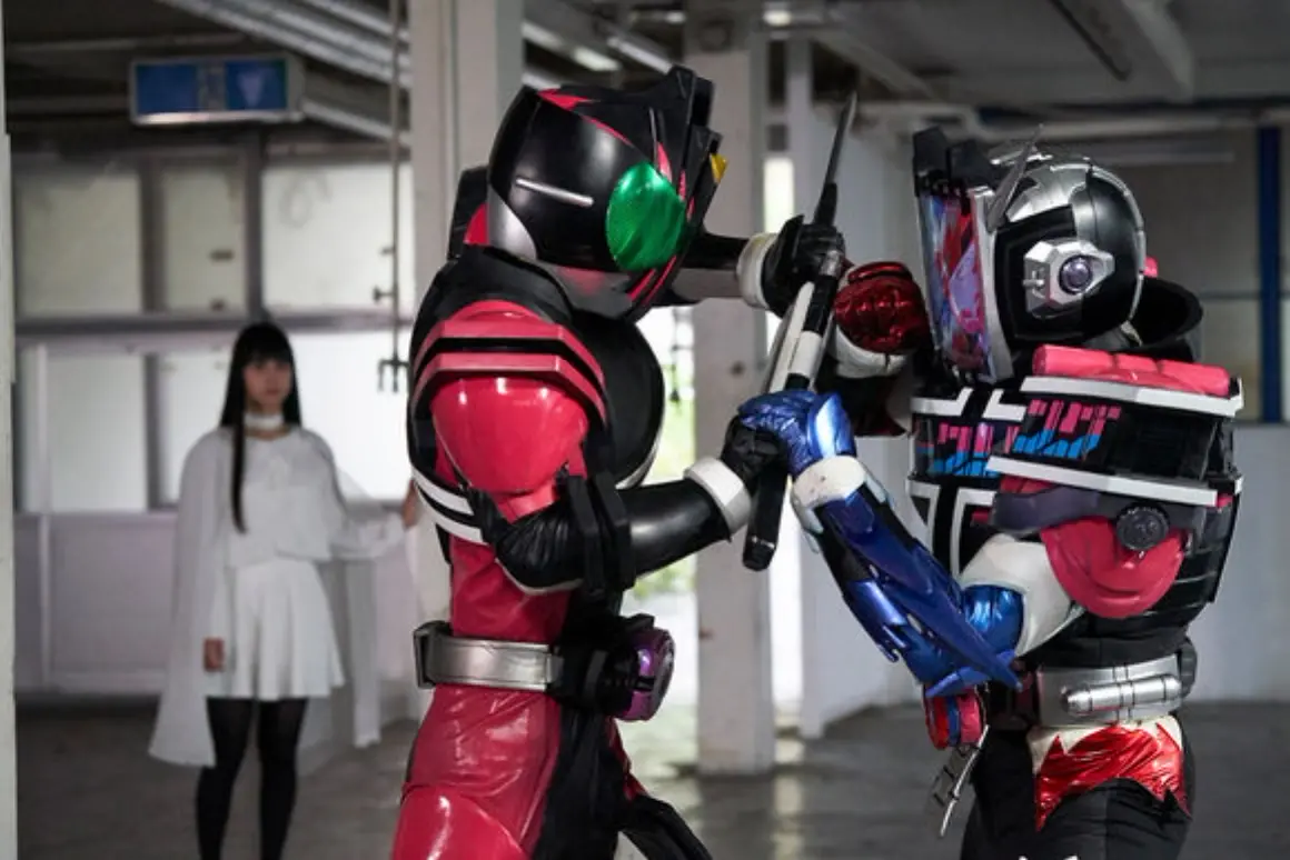 超级大加强？假面骑士Decade Neo-Decade面板数据设定，新完全形态数据设想！ - 哔哩哔哩