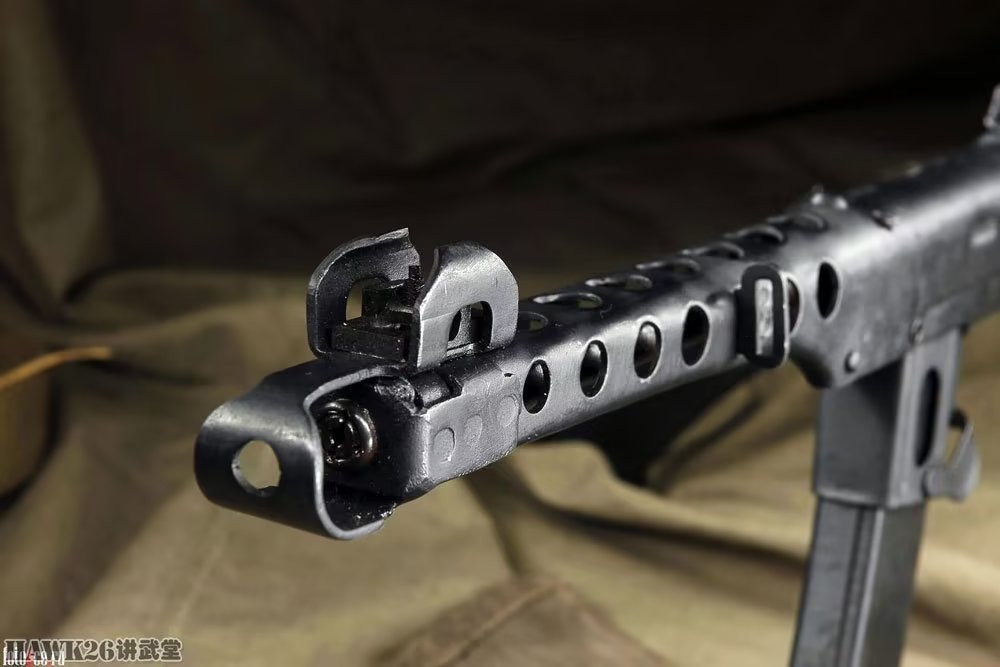 80年前 PPS-43冲锋枪正式被苏军采用 二战苏联最出色的武器登场 - 哔哩哔哩