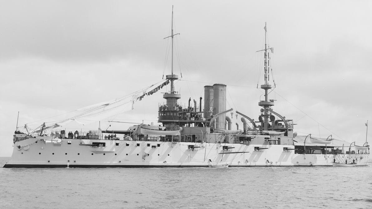 【美国战列舰图片极简史-下】从BB-1印第安纳到BB-71路易斯安那 - 哔哩哔哩