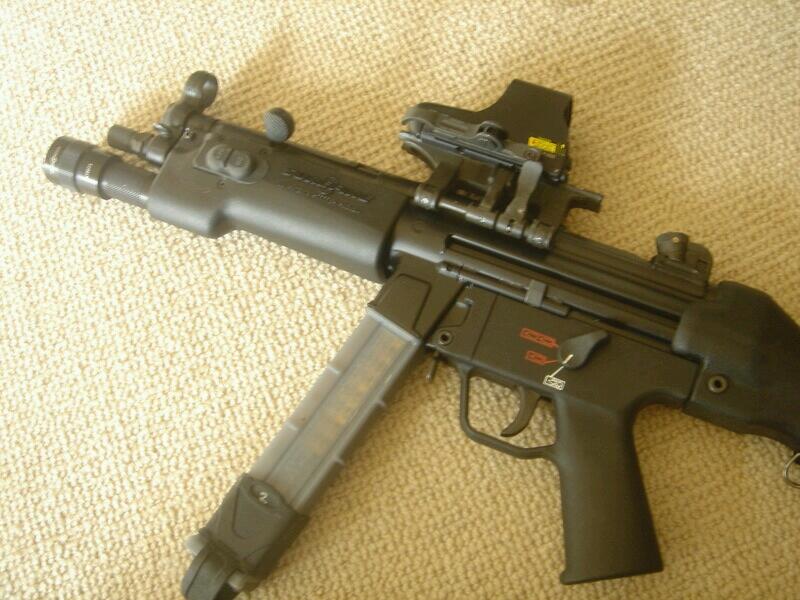 轻武器科普之H&K MP5/10/40冲锋枪 - 哔哩哔哩