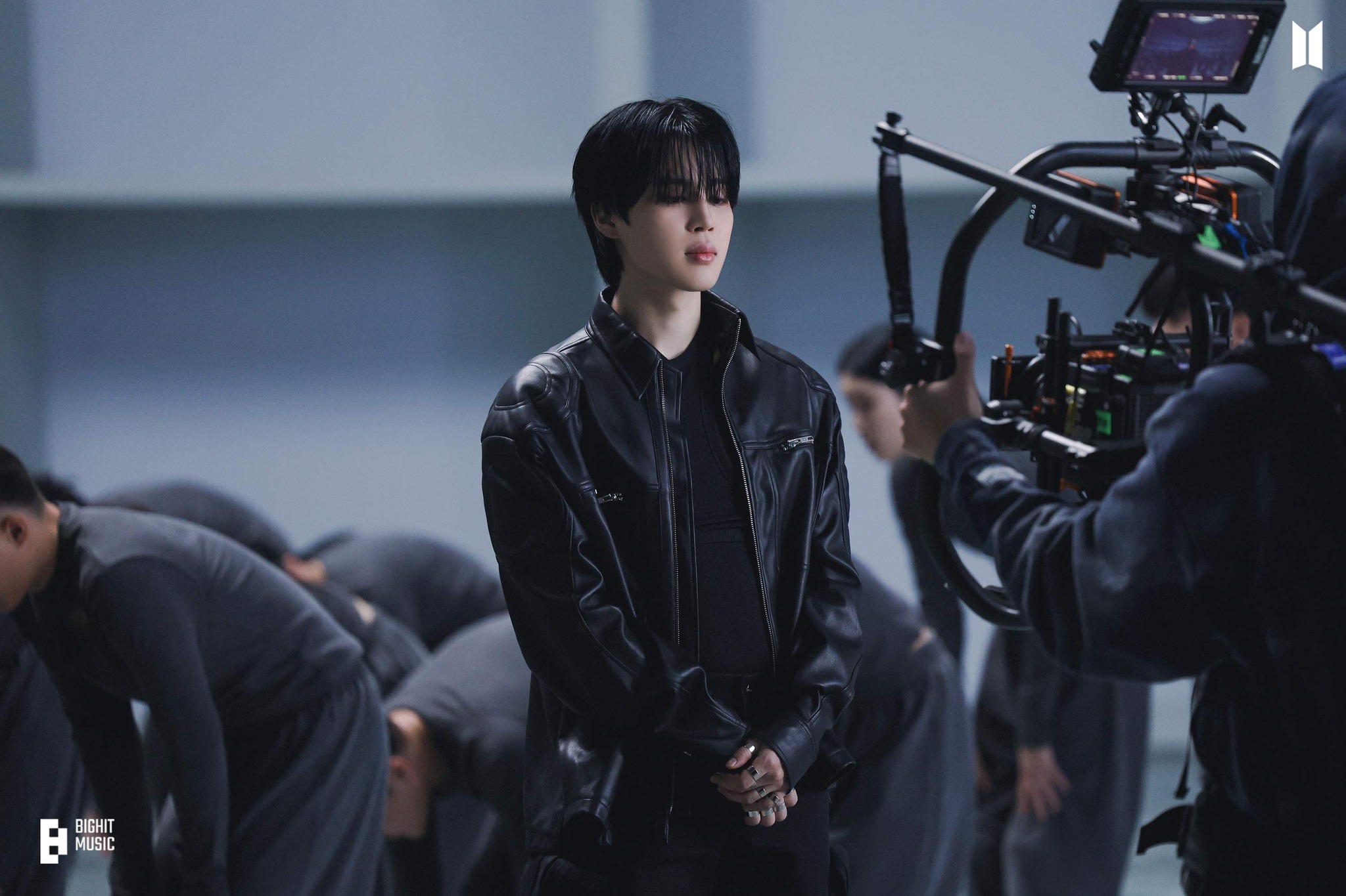 (Jimin) 'Set Me Free Pt.2' MV Photo Sketch - 哔哩哔哩