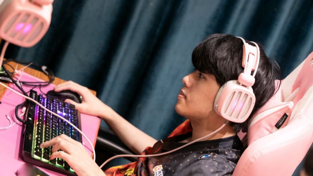 EDG获总冠军！IG队长发声祝贺，GimGoon无奈：丢了一条龙的后果 - 哔哩哔哩