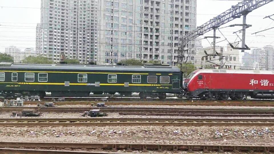 仅有的两列长途特区专列——Z99/100沪九&Z97/98京九直通车运转记 - 哔哩哔哩