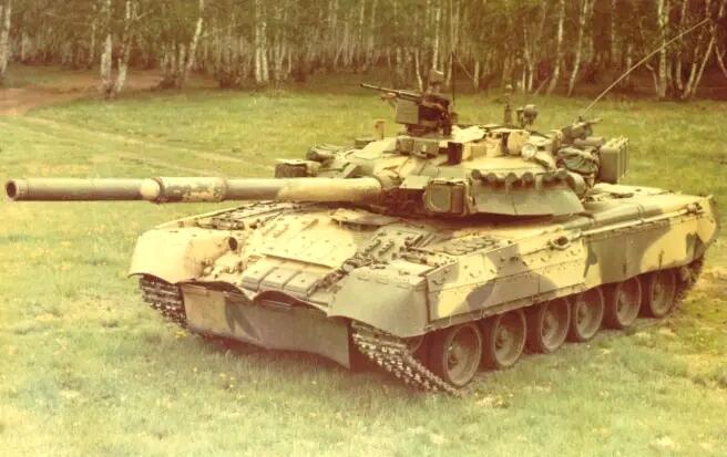 T80系统改进型号，观瞄火控，装甲防护与动态保护系统(1) - 哔哩哔哩