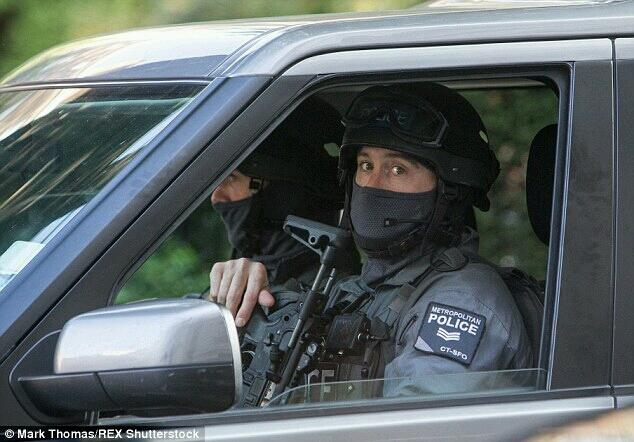 轻武器科普之SIG MCX卡宾枪 - 哔哩哔哩