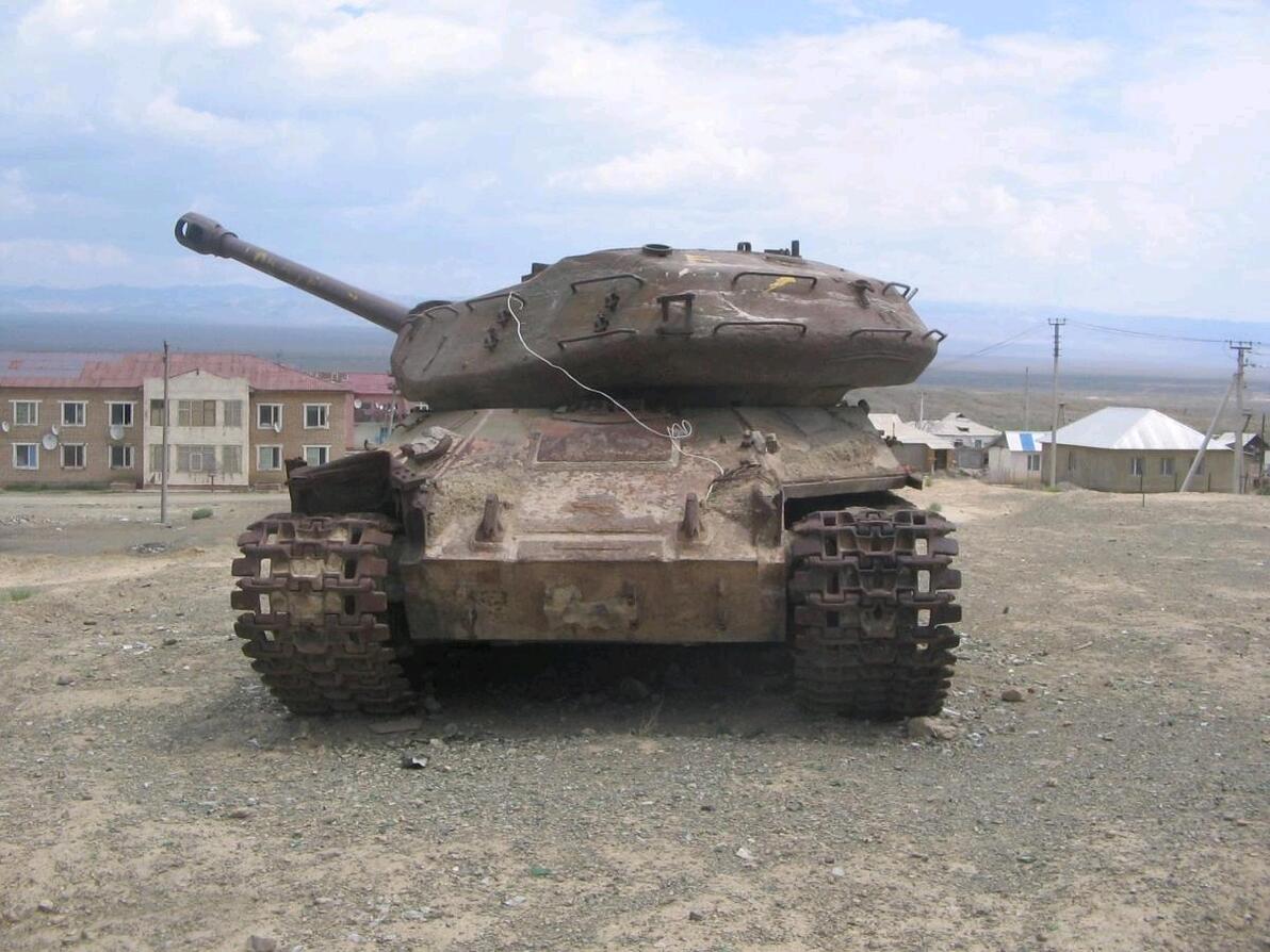 苏联版的虎王:IS4坦克 - 哔哩哔哩