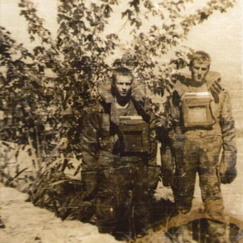 苏联秘密的重装步兵战斗服——VOIN-1突击装甲套装 - 哔哩哔哩