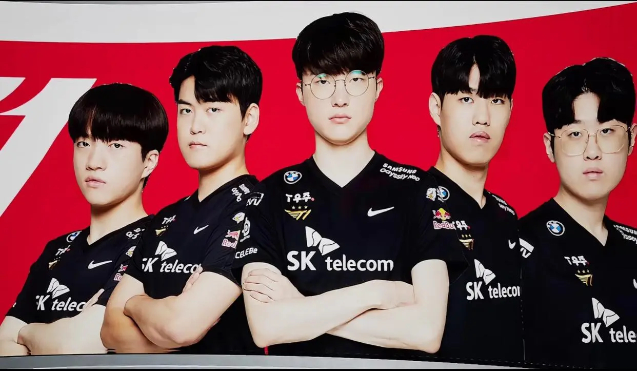 JDG获胜剧本引热议！辅助学会大头，369赢下关键对位，才能压制T1 - 哔哩哔哩