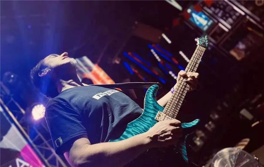 重磅 | 吉他大师NEIL ZAZA 2024暑期中国巡演日程发布！多站CG3！敬请期待！魔菇联合奉 - 哔哩哔哩