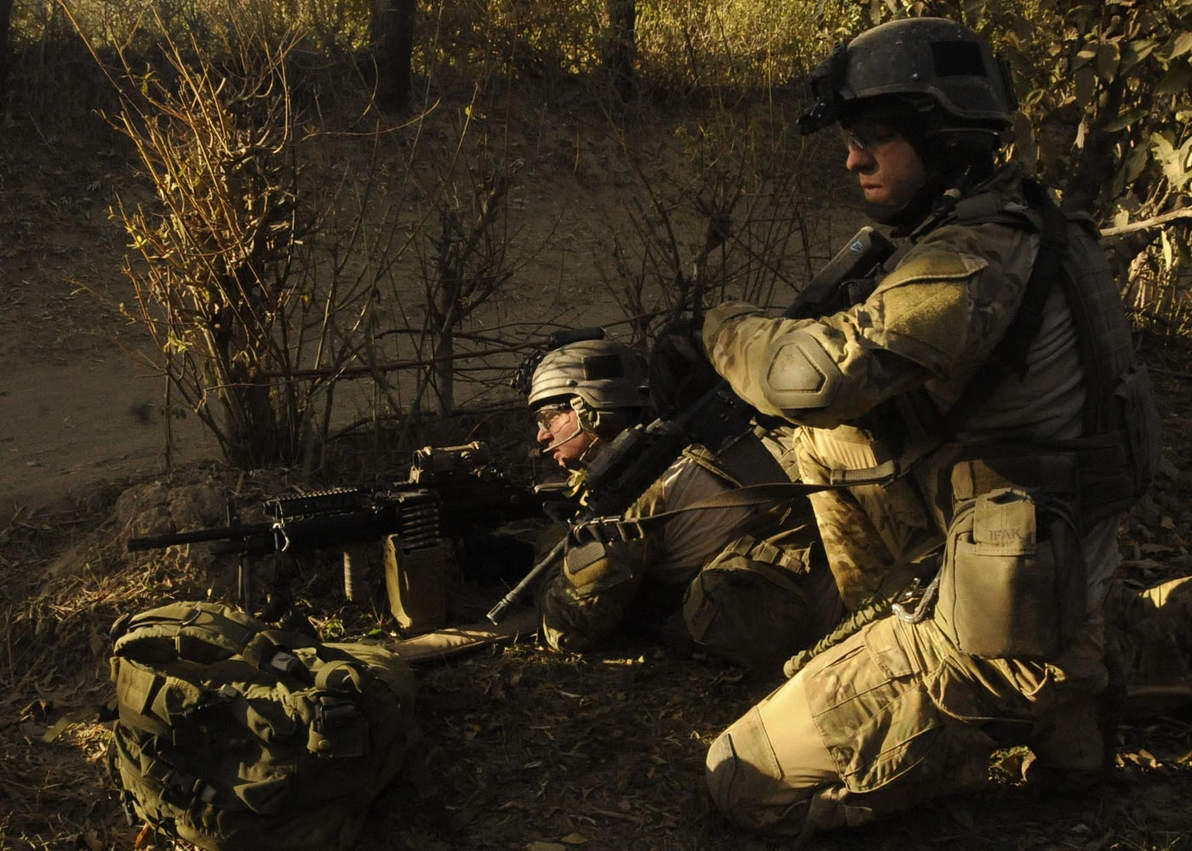 【轻武器科普】美国Mk48 MOD 0/1轻机枪简介 - 哔哩哔哩