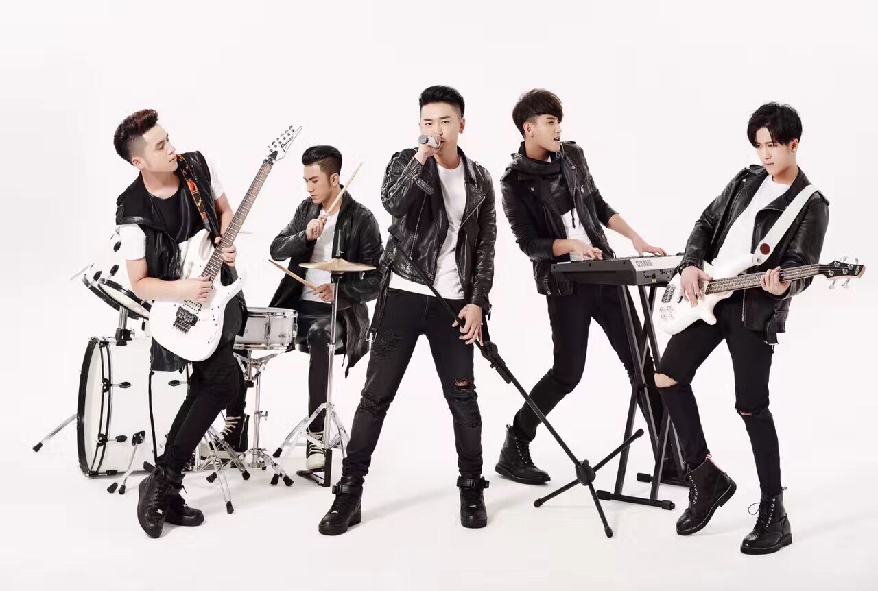 MIC男团（含成员个人）部分翻唱音频 - 哔哩哔哩