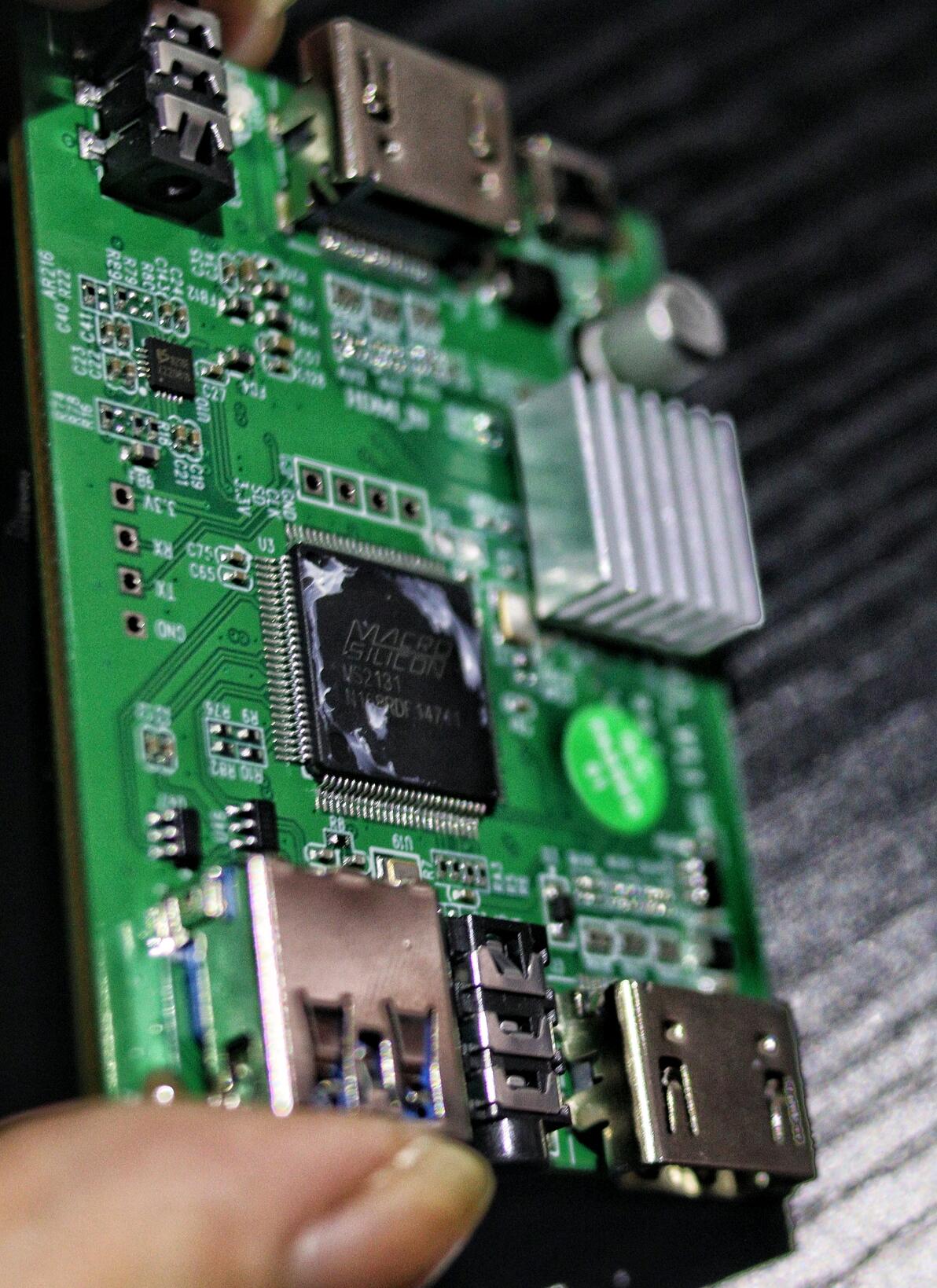 MS2131 USB3.0 环出 hdmi视频采集卡介绍及成品链接 - 哔哩哔哩