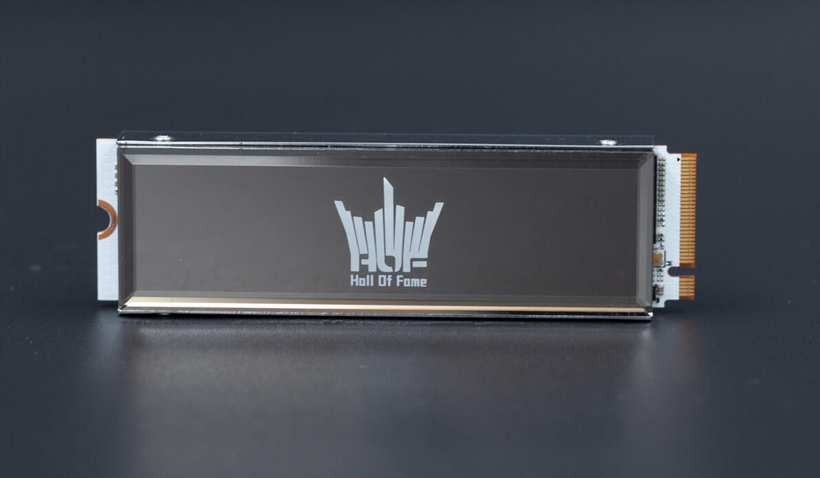 评测：DDR4内存的巅峰之作，默认5000MHz，超低时序！ - 哔哩哔哩