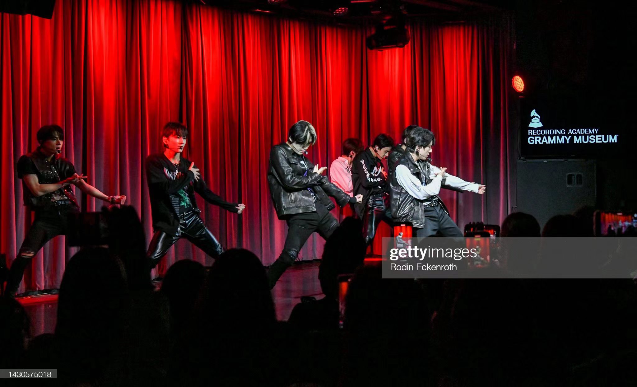 [photo]Global Spin Live: ENHYPEN- Getty Images - 哔哩哔哩