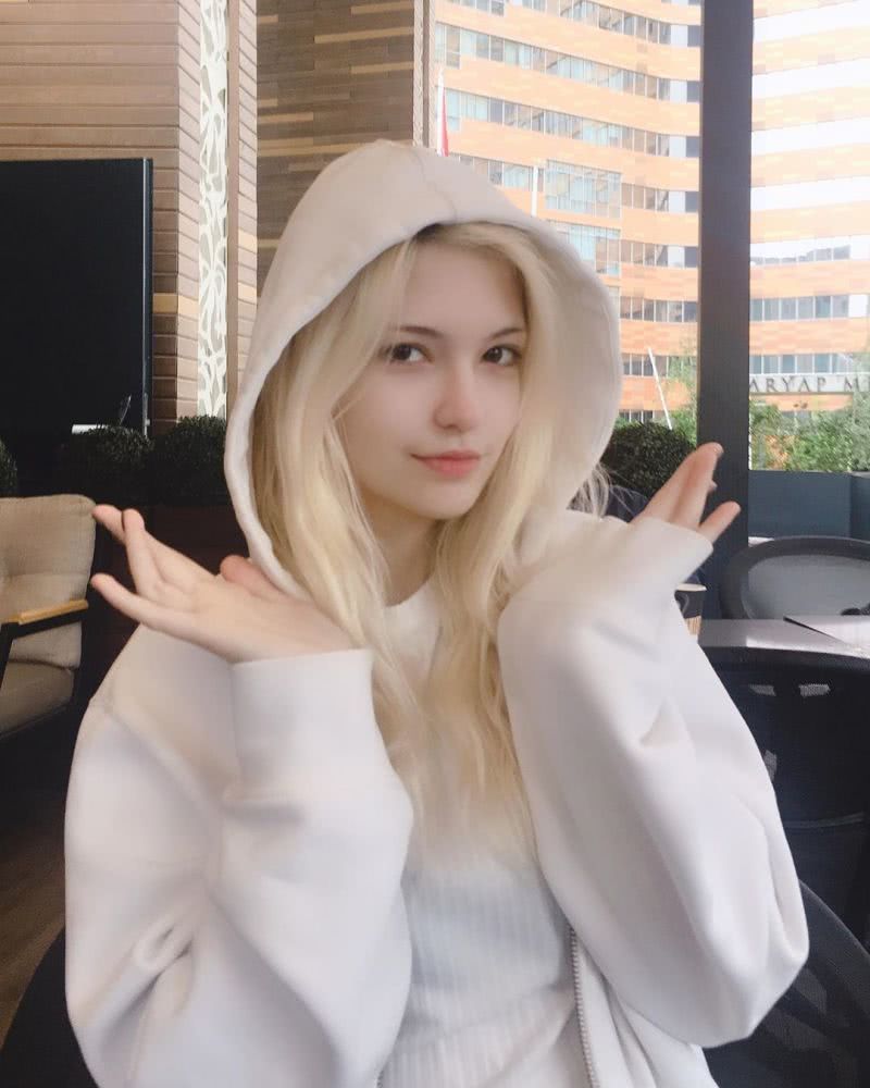 土耳其美女中单爆红后，Mayumi慌了？为维系粉丝准备在中国平台开播 - 哔哩哔哩