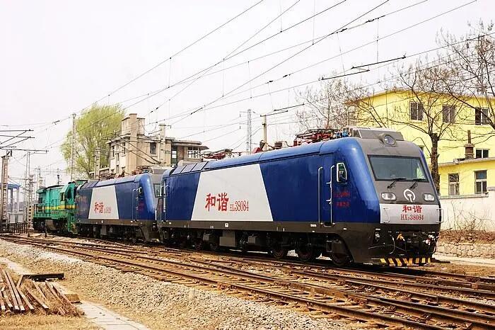 【科普】电猴飞驰-HXD3型电力机车 - 哔哩哔哩