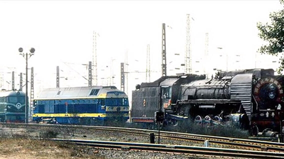 盘点那些在国铁服役的机车——ND4型内燃机车 - 哔哩哔哩