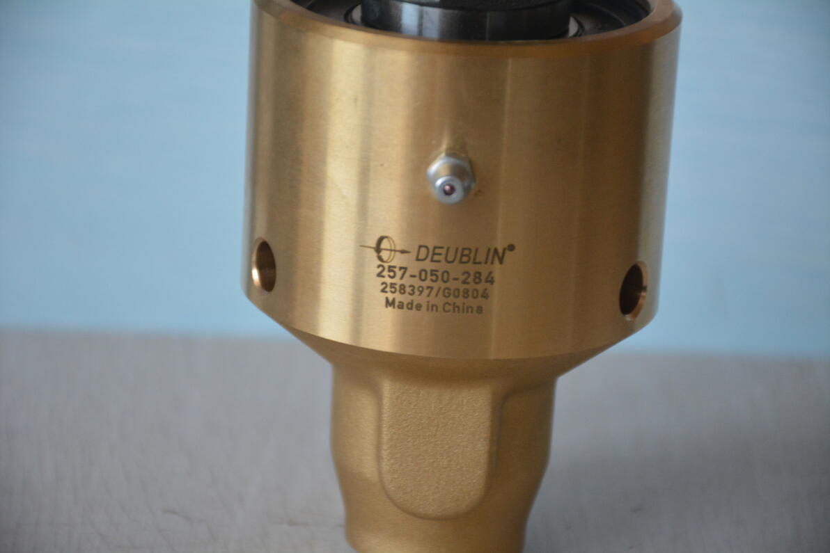 龍重登场DEUBLIN旋转接头155-000-001，257-130-284 - 哔哩哔哩
