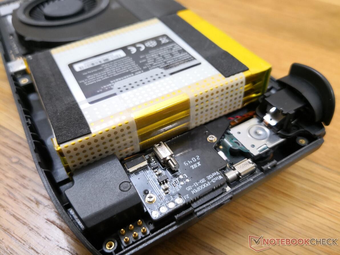 GPD WIN 3 评测：非微软官方的 Switch（上篇） - 哔哩哔哩