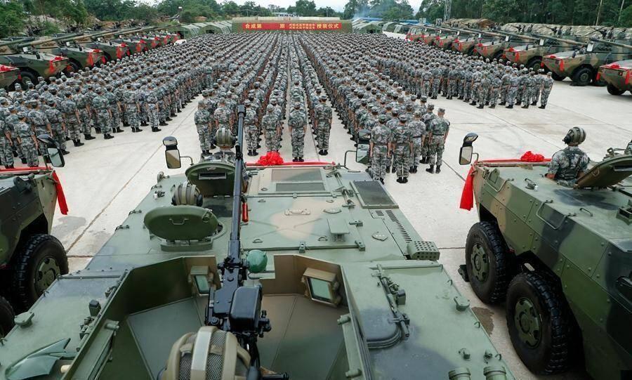 中国装备志——PLL09式122毫米轮式自行榴弹炮 - 哔哩哔哩