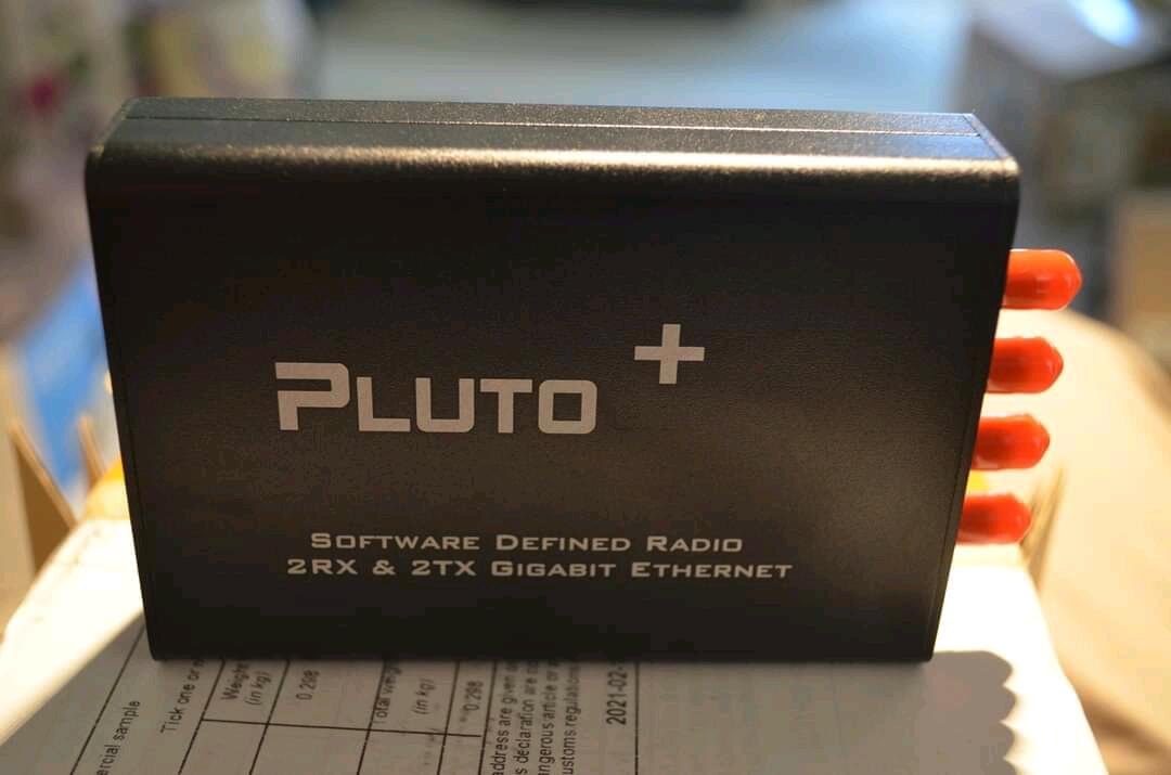 PLUTO+ SDR（新出的SDR接收机，本文转自网络，原作者Puiu Alexandru ） - 哔哩哔哩
