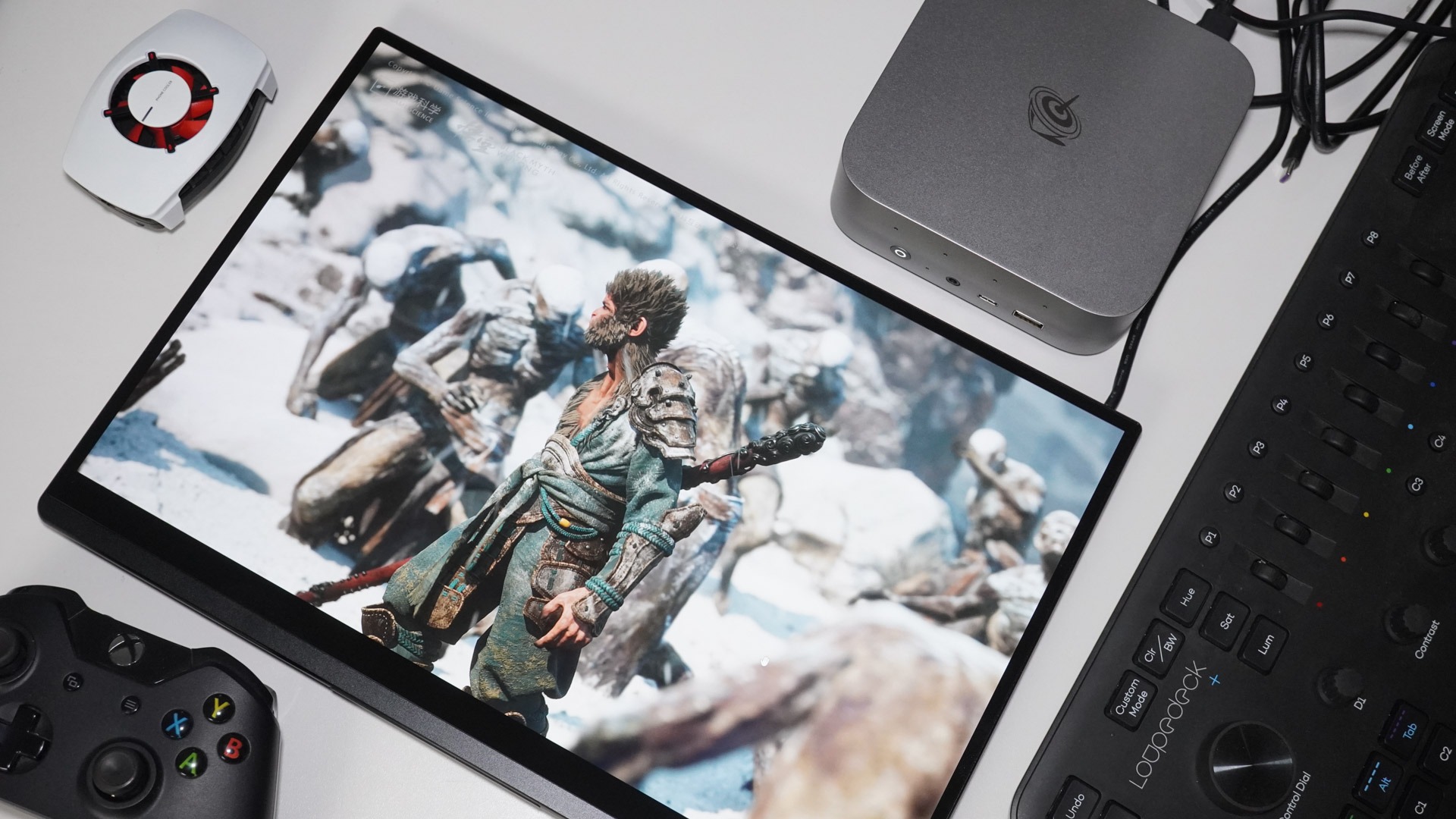 全新设计，全能OLED - EHOMEWEI RO3 PRO便携屏 - 哔哩哔哩