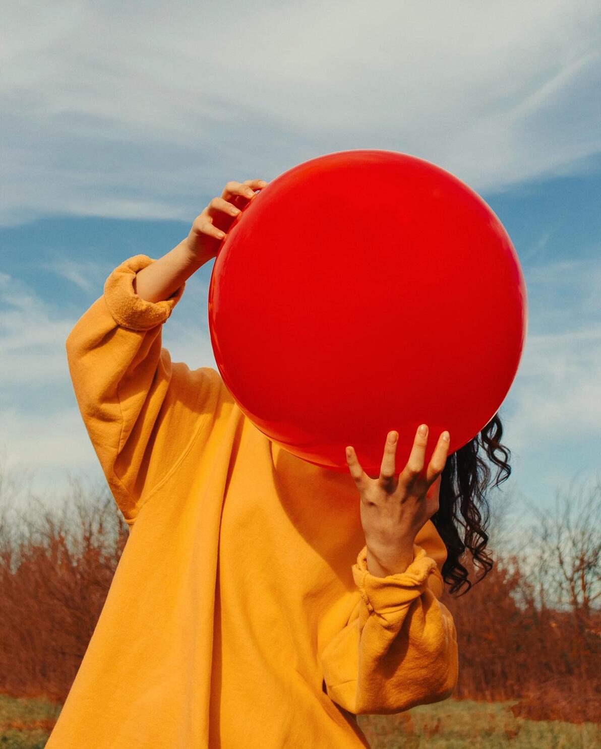 意大利摄影师Laura Perrucci充满氛围人像摄影灵感审美提高作品欣赏 - 哔哩哔哩