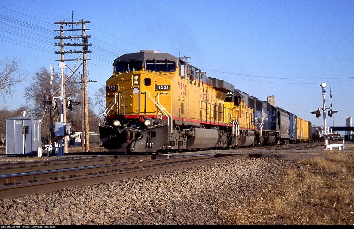 【科普】不得不降功率运用的“AC6000CW”——美国联合太平洋铁路C60(44)AC型内燃机车 - 哔哩哔哩