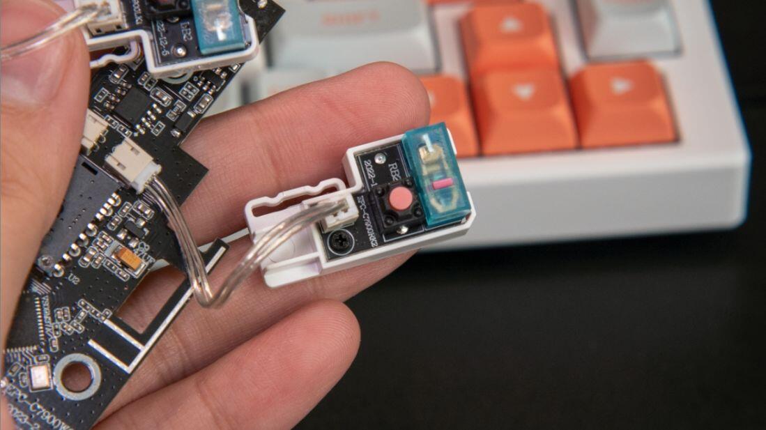 十款国产3395鼠标大横评，究竟谁才是你的选择 - 哔哩哔哩