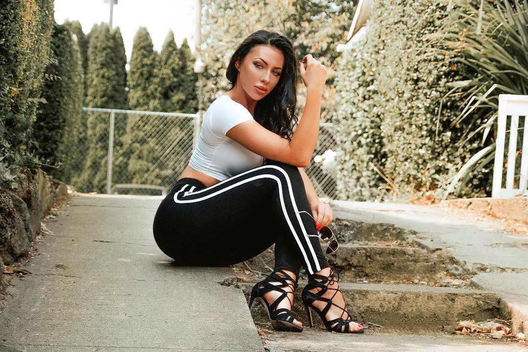 【大家的精选】AMBRE // Fitness Model - 哔哩哔哩