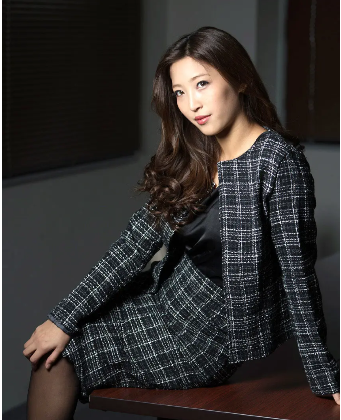 明星档案 第173期 水稀美里(水稀みり)个人资料简介及作品写真图片！ - 哔哩哔哩