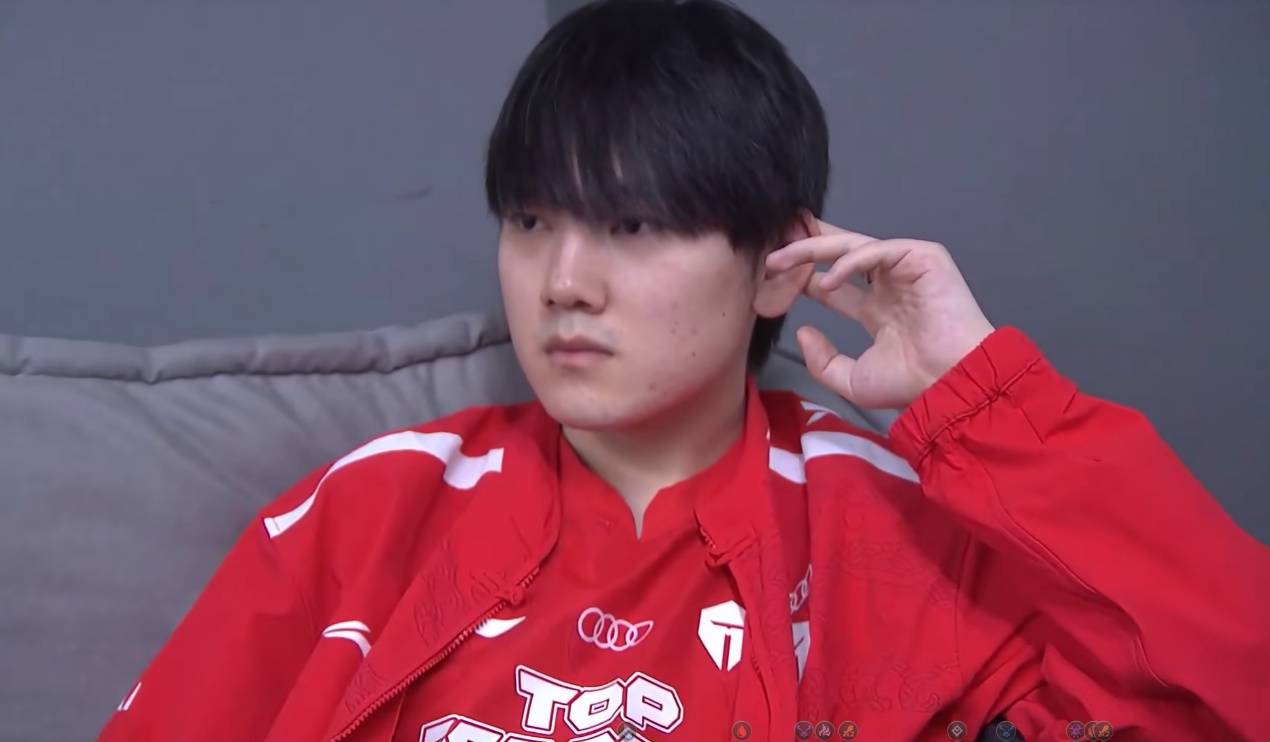 LPL：369和Ming组队，TES新配置被公开，下路JKL，还是绝对核心 - 哔哩哔哩