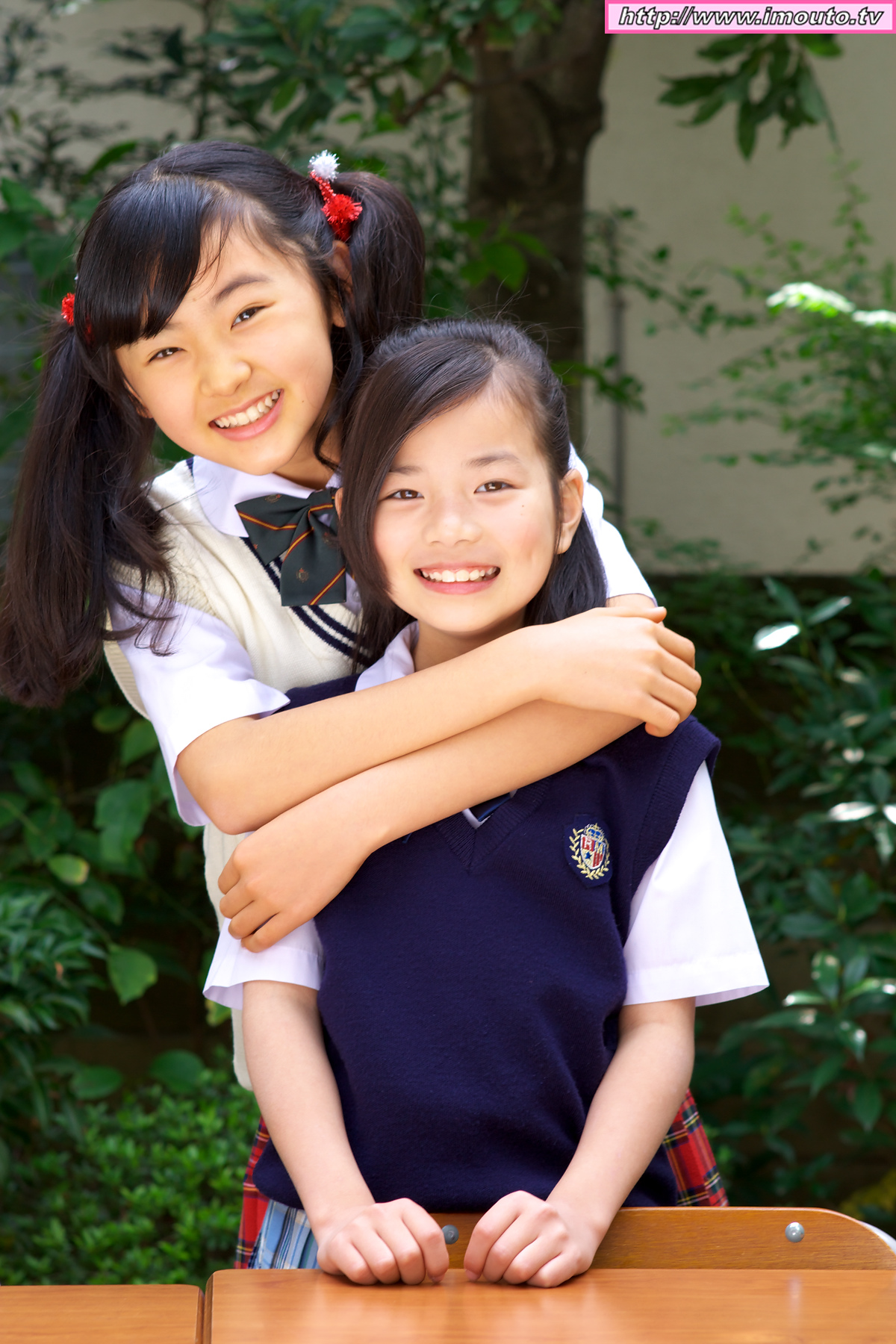 Miho Kaneko 金子美穂 st1_imo_aoiandkaneko_04 - 哔哩哔哩