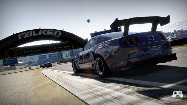 Steam疯狂周三：《极品飞车》全系列游戏特惠 - 哔哩哔哩