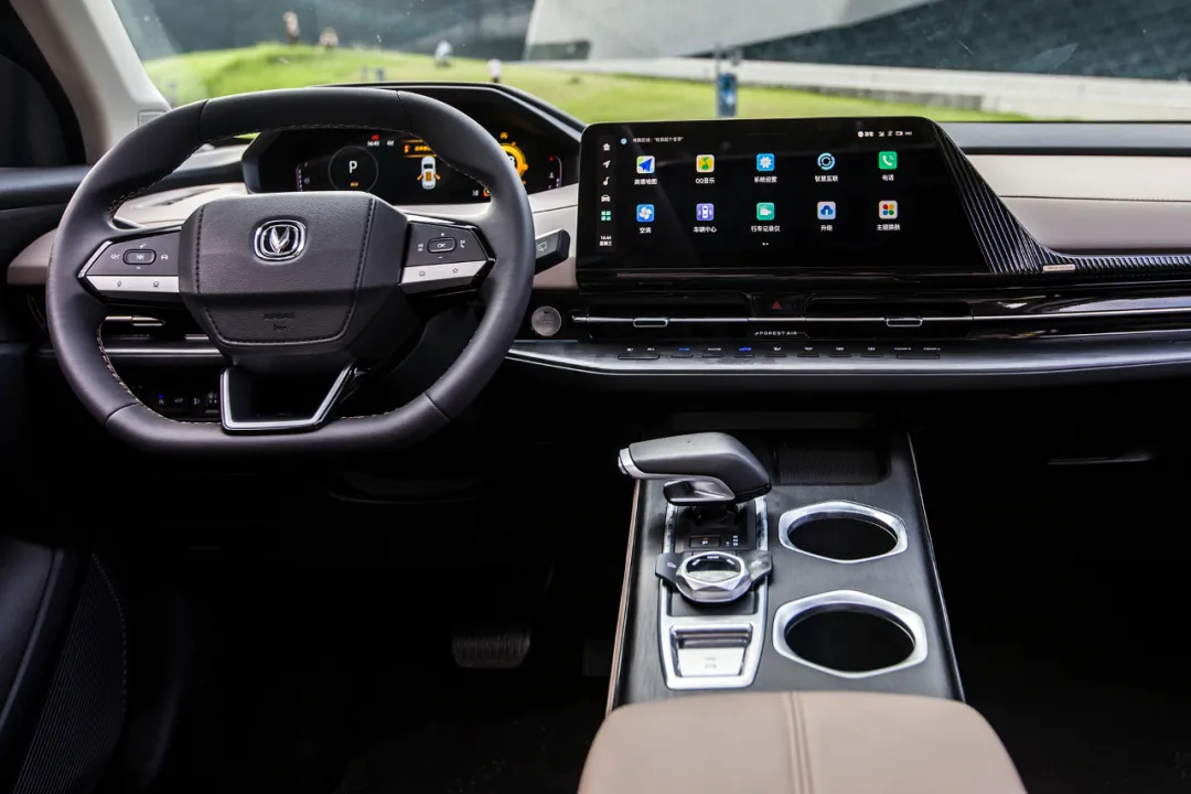 10w出头的“真香SUV”熟了，试驾第二代长安CS55PLUS - 哔哩哔哩