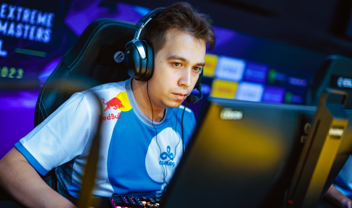 【CSGO】外媒:今年是NAVI艰难的一年。sh1ro:buster不是前者的替代品。 - 哔哩哔哩