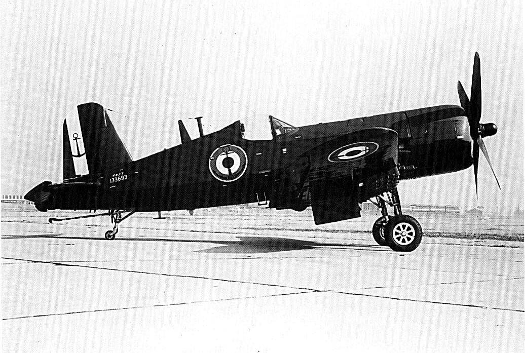 弯翼的地狱天使——F4U海盗型号辨别 - 哔哩哔哩