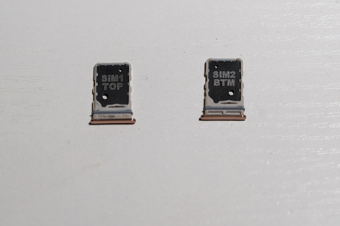 都是电动升降摄像头手机 为什么你这么秀？三星A80旋转三摄评测 - 哔哩哔哩