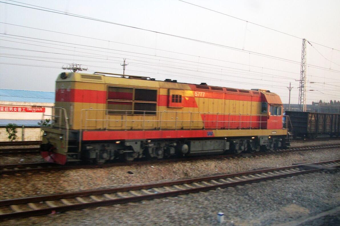 哪个是车头？哪个是车尾？——中国铁路东风系列调车机车发展史 - 哔哩哔哩