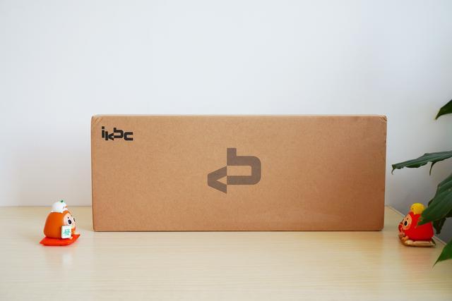 带调色盘的灯光盛宴——ikbc R410 RGB银轴机械键盘使用分享 - 哔哩哔哩