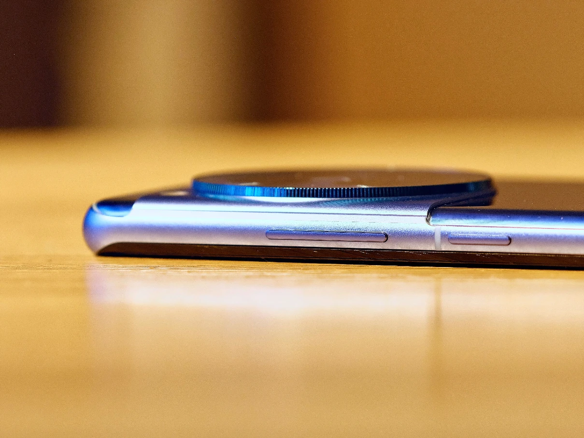 2500元级手机最强卷王？一加Ace3深度体验 - 哔哩哔哩