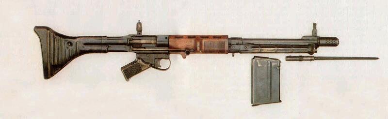 【轻武器科普】昂贵的失败品——德国FG42伞兵步枪 - 哔哩哔哩