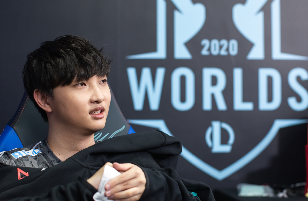 突然一波！LGD拿下FNC，兮夜的狠话映入现实 - 哔哩哔哩