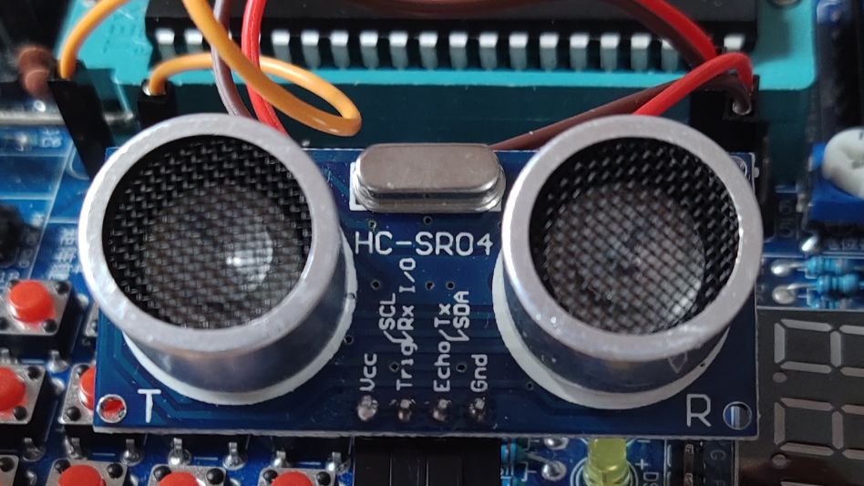 HC-SR04功能实现代码（89c52） - 哔哩哔哩