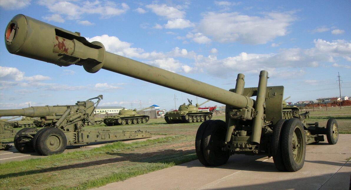 不能再犹豫了，一定要出重拳——苏联152毫米坦克炮发展史 - 哔哩哔哩